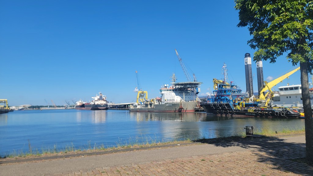 Port of Rotterdam 5/19 Henning Chu – Supply Chain & Global Logistics ...